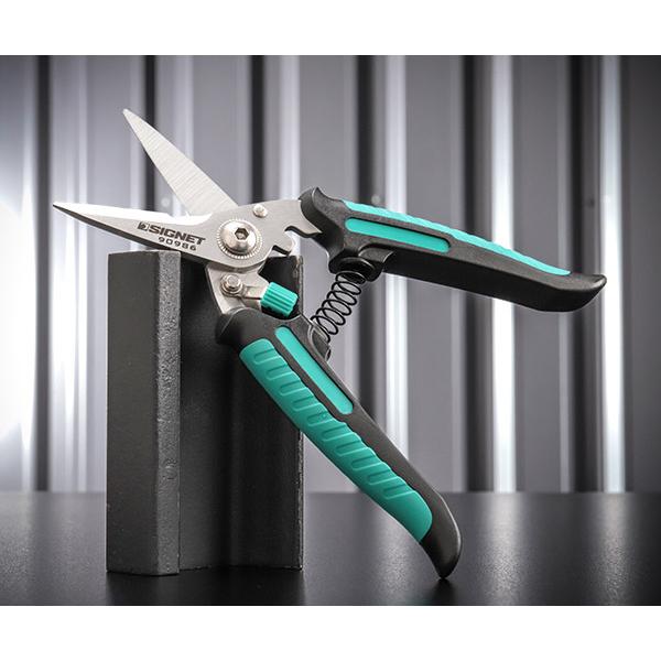 サビにくく硬くて強いステンレス製。ギザ刃で滑りにくく、小さな対象物も逃さない。連続作業に便利なスプリング付き。ケーブル、金網、アルミニウム製品、革物の切断に。【仕様】ケーブル切断能力(2芯；mm)：2×2.0ケーブル切断能力(3芯；mm)：...