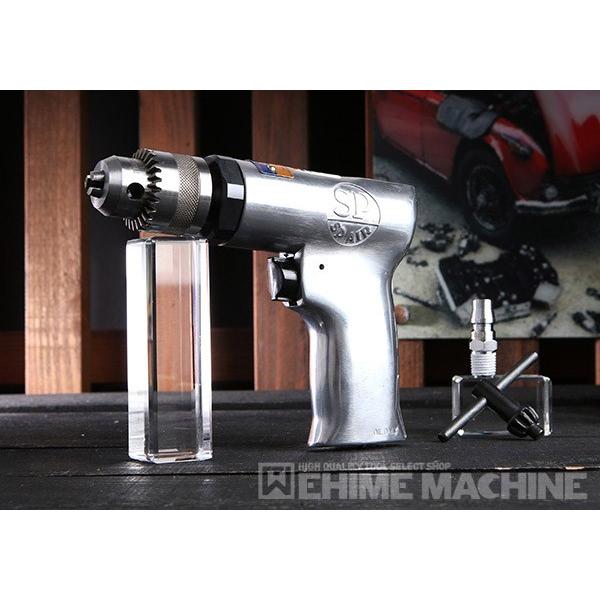 超精密チャック付き！ エアードリル。 エアーツールのTOPクラスメーカー、シナノ[SP AIR]の製品です。 超精密チャックなので、芯がブレにくく、穴があけやすい！ 手にフィットするデザインで、使いやすい商品です。コンパクト設計で電気ドリル...