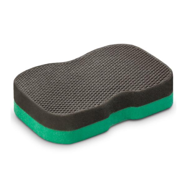 グリッド構造のラバー表面を採用した手作業用のスポンジです。くびれのあるオーバル形状で持ちやすく、ディスクタイプでは作業しにくい複雑な部分や部分的な処理に最適です。スポンジは２層構造で型崩れせず的確な作業を可能にします。作業時には、スムーサー...