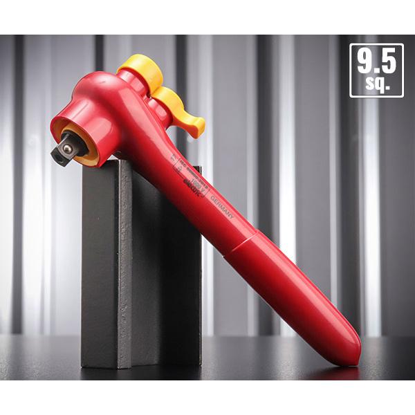 ハイブリッド車（HV）や電気自動車（EV）等の次世代自動車には強い電流が流れており、「作業者の安全」と「機器の破損」という観点から必要不可欠な絶縁工具です。絶縁工具に関する唯一の国際規格であるIEC 60900:2004規格に適合した製品で...