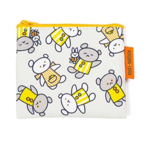 人気絵本「こぐまちゃん」シリーズのポケットティッシュポーチです。生地にはしっかりした600デニールのポリエステルが使用されています。ファスナー付きのポーチになっているので、絆創膏や薬などを持ち運ぶのに便利です。ポーチの側面にポケットティッシ...