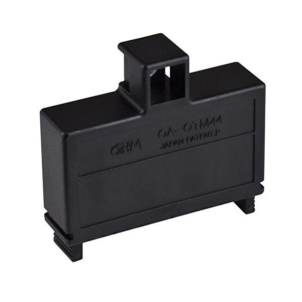 ※併売のため、在庫切れの際はご了承ください。発送委託により倉庫業者がお届けする場合がございます※配線パーツ絶縁キャップねじ止め用多連式絶縁キャップ極数:4P最大適合電線径(mm):φ5x2本/端子ねじ適合圧着端子(mm):1.25-4、2-4