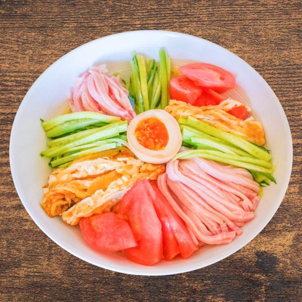 ※メーカー都合によりパッケージ等の外装面で異なる場合がございますので、あらかじめご了承くださいませ(免責) 画像は見本(イメージ)です。画像内に写った期限は撮影時のものであり、お届けする商品は期限内となります。詳細な期限については直接お問合...