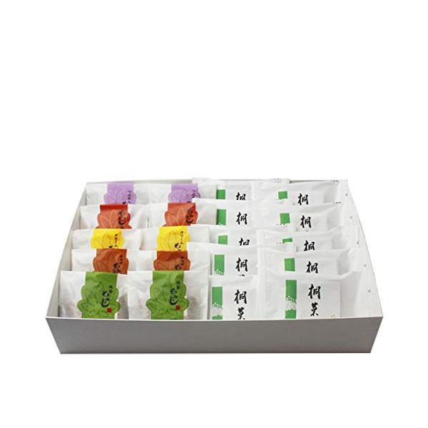 ※メーカー都合によりパッケージ等の外装面で異なる場合がございますので、あらかじめご了承くださいませ(免責) 画像は見本(イメージ)です。画像内に写った期限は撮影時のものであり、お届けする商品は期限内となります。詳細な期限については直接お問合...