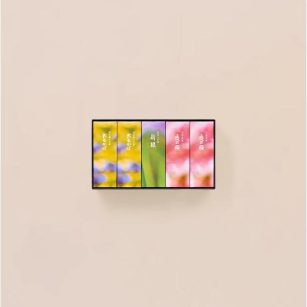 ※メーカー都合によりパッケージ等の外装面で異なる場合がございますので、あらかじめご了承くださいませ(免責) 画像は見本(イメージ)です。画像内に写った期限は撮影時のものであり、お届けする商品は期限内となります。詳細な期限については直接お問合...