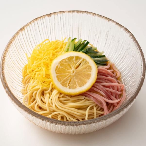 ※メーカー都合によりパッケージ等の外装面で異なる場合がございますので、あらかじめご了承くださいませ(免責) 画像は見本(イメージ)です。画像内に写った期限は撮影時のものであり、お届けする商品は期限内となります。詳細な期限については直接お問合...