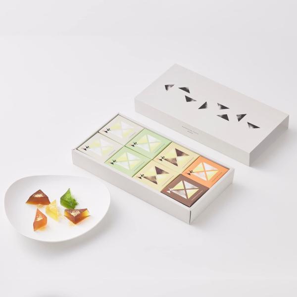 ※メーカー都合によりパッケージ等の外装面で異なる場合がございますので、あらかじめご了承くださいませ(免責) 画像は見本(イメージ)です。画像内に写った期限は撮影時のものであり、お届けする商品は期限内となります。詳細な期限については直接お問合...