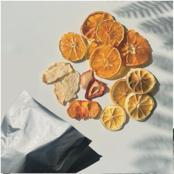 ※メーカー都合によりパッケージ等の外装面で異なる場合がございますので、あらかじめご了承くださいませ(免責) 画像は見本(イメージ)です。画像内に写った期限は撮影時のものであり、お届けする商品は期限内となります。詳細な期限については直接お問合...