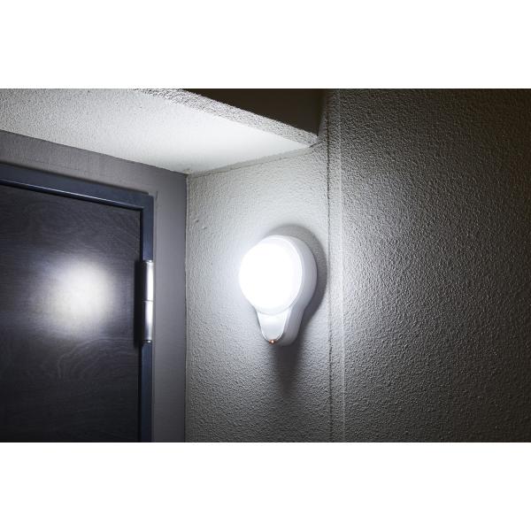[サイズ] 幅129×172×62.5mm[重量] 約250g[材質] 　本体：ABS樹脂　ライト部カバー：PC樹脂[仕様] 　テスト用単三電池4本付属　連続点灯使用時間目安：国内メーカー製アルカリ電池を使用して約120時間※連続点灯時間は...