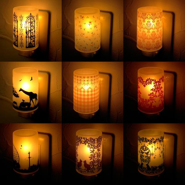 ●１９種類のデザイン(柄)からお選び頂けます。●本製品は、電球の熱でアロマオイルを温め、お部屋にほのかな香りを広げます。※ご注意下さい※アロマオイルは付属しておりません。●白熱電球　口金：Ｅ１２　Ｗ数：５Ｗ●材質シェード：ポリプロピレン(プ...