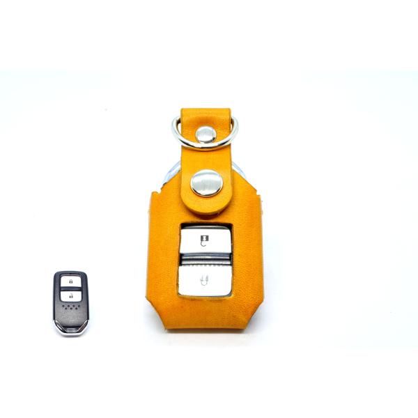 機種：ホンダ　フリード/フィット/シャトル数量：1個 状態：新品 生産国：日本製素材：姫路産レザー（国産牛Ａランク） 工法：手縫い/ハンドカット/手染め厳選された本革をホンダ用のスマートキーケースになります。Einfach製作所が裁断から、...
