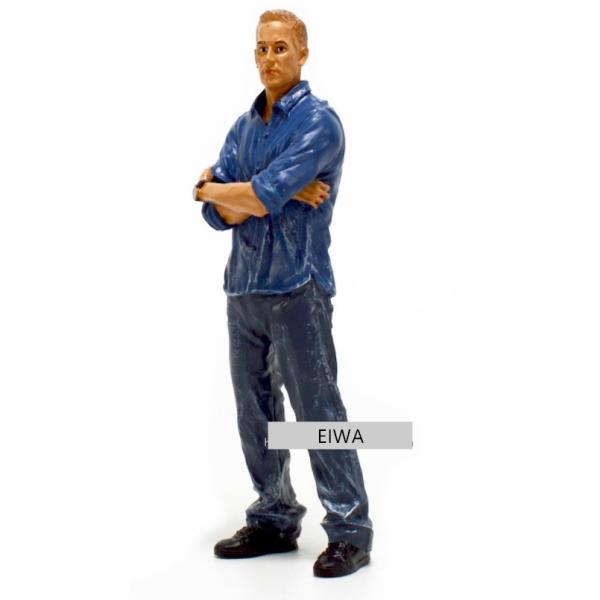 1/18スケールミニカーに適用 <br>材質：プラスチック <br>ミニカーは付属しません。<br>高さ約 9.9cm