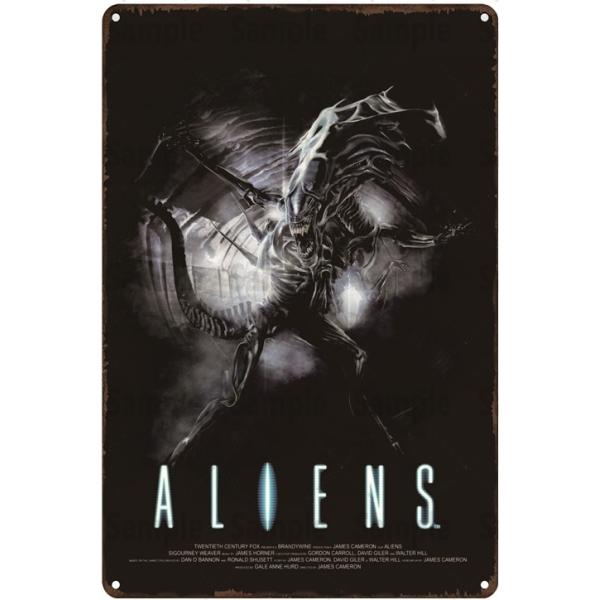 インテリアおしゃれ雑貨として大人気のアメリカンサインボードです。お部屋・ガレージ・お店・カフェ・店舗インテリアのイメージ作りやイメージアップ、ディスプレイ、お部屋のインテリア、壁飾り、催し物、など幅広く活躍します！四隅に掛けやすいように穴が...