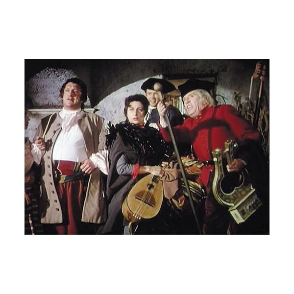 ■ 聖 衣　133分／カラー／1953年■ 無敵艦隊　89分／モノクロ／1937年■ 愛欲の十字路　116分／カラー／1951年■ 黒ばら　120分／カラー／1950年■ 黄金の馬車　102分／カラー／1952年■ ポンペイ最後の日　96分...