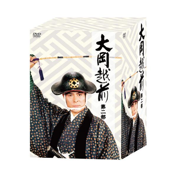 あの名裁きをふたたび！名作時代劇『大岡越前』ＤＶＤ−ＢＯＸ、待望の第二弾！個性あふれる配役と、懐かしの時代劇スターの豪華競演!人情名裁きを見せる大岡越前役の加藤剛。親友であり、良き助言者でもある榊原伊織を竹脇無我が演じ、2人を暖かく見守るレ...