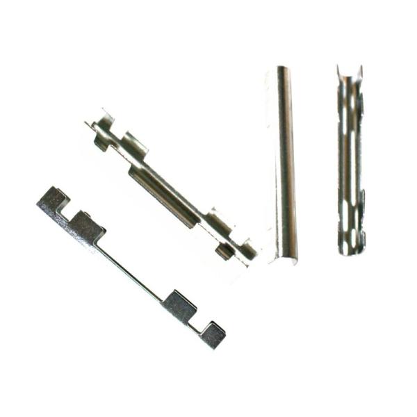 和気産業 あなたも傘職人 四つ爪 大 シルバー US-017 4903757278219 傘の骨が折れた場所、曲がった場所の交換部品。メール便での配送は当商品10個までに限ります。