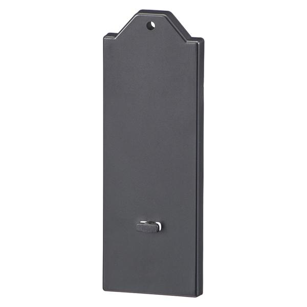 鉄板などにマグネットで設置できる