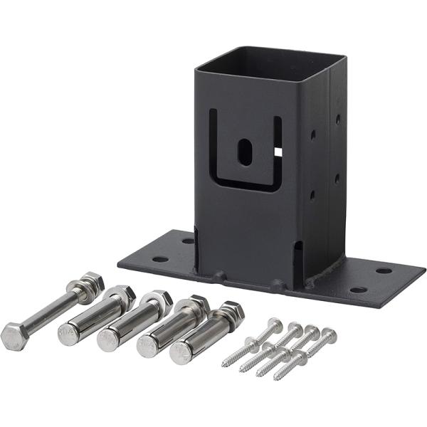 ラティスをコンクリートの上に設置する際に