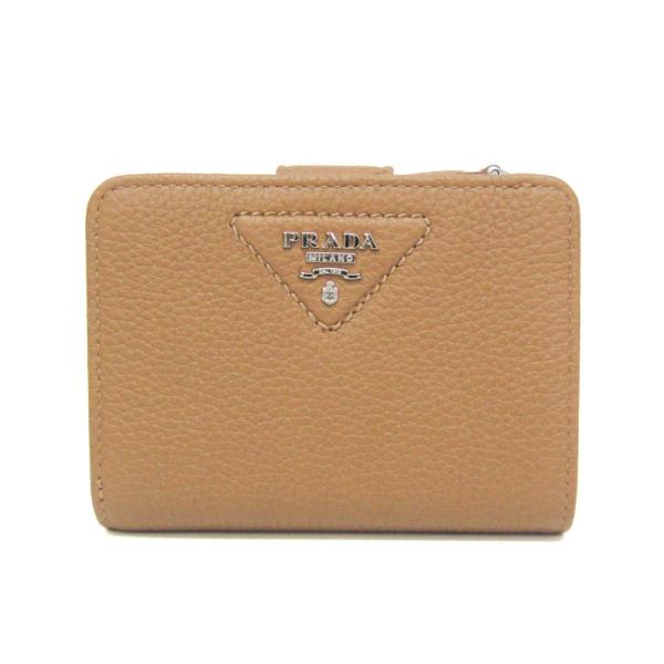 プラダ(Prada) VITELLO DAINO 1ML018 レディース レザー 中財布（二つ折り） キャメル 基本情報 [製造国]: イタリア [ブランド名]: プラダ(Prada) [モデル]: VITELLO DAINO 1ML01...