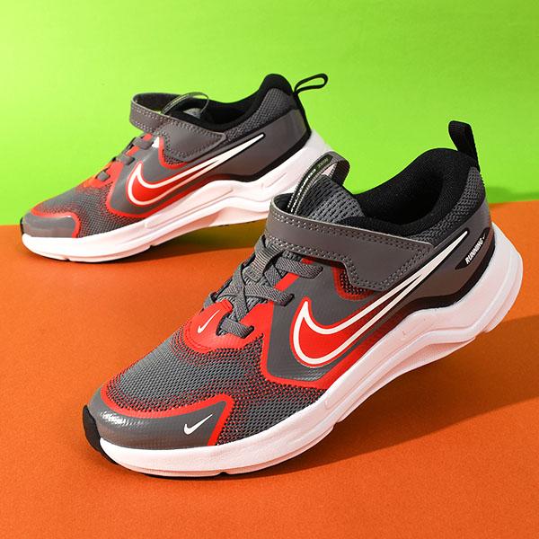 NIKE COSMICRUNNER ナイキ コズミック ランナー PSVキッズ・ジュニア・こども・子ども用・男の子・女の子 幼児スピード感あふれるスタイルと、何も履いていないような感覚のミスティック フライは、走りや遊びへ簡単にステップアッ...
