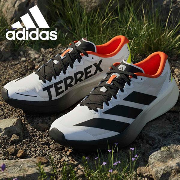 adidas (アディダス) TERREX AGRAVIC 4 になります。メンズ・男性・紳士トレイルを進むときにダイナミックで軽量な動きを実現する、Lightstrikeミッドソールクッショニング搭載のシューズ。テレックス アグラヴィック...