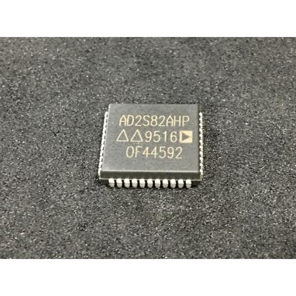アナログデバイセズレゾルバ・デジタル・コンバータAD2S82AHP 1個44-LCC(Jリード)R/Dコンバータチャンネル数　2解像度(ビット数)　10　12　14　16