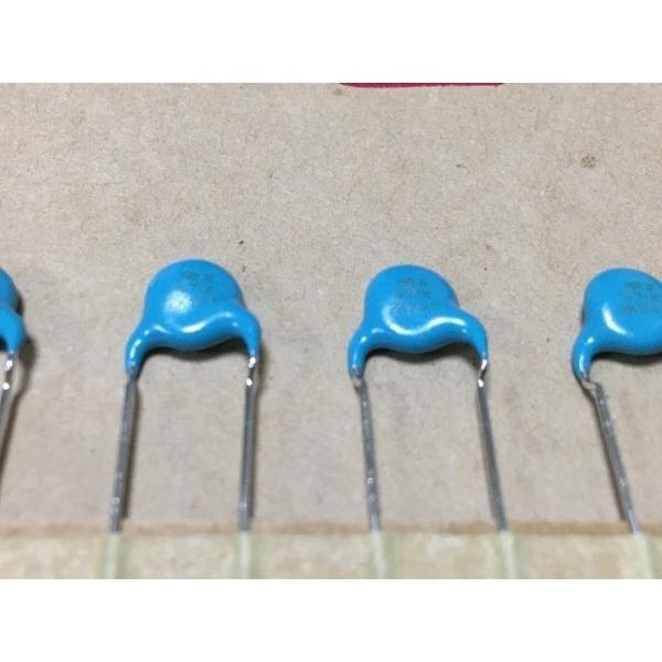 村田製作所　muRata中高圧コンデンサDEHR33D471KN3A　10個定格電圧:2000vdc静電容量:470pF ±10%温度特性:R特性