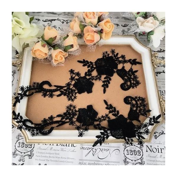 エレガントな花柄のモチーフレースセットです。衣装やドレス、お洋服や作品などに縫い付けるだけでワンポイントアクセントとして個性的な仕上がりになります。サイズ：H26cm W11cmカラー：ブラック※左右セット