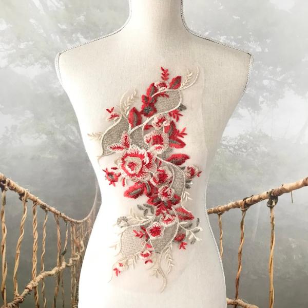 モチーフレース 花柄 薔薇 バトンモチーフ バラ モチーフ  服飾 レオタードモチーフ 装飾 衣装モチーフ バレエ衣装 チュチュモチーフ 舞台衣装 ステージ衣装 ダンス衣装 社交ダンス フィギア衣装 レッド系