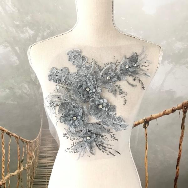 衣装モチーフ レオタードモチーフ チュールモチーフ 新体操 バトンモチーフ 花模様 装飾 チュールモチーフレース 衣装装飾 服飾 ビーズ付き 舞台衣装 ステージ衣装 ダンス衣装 社交ダンス フィギア衣装 シルバー系 グレー系