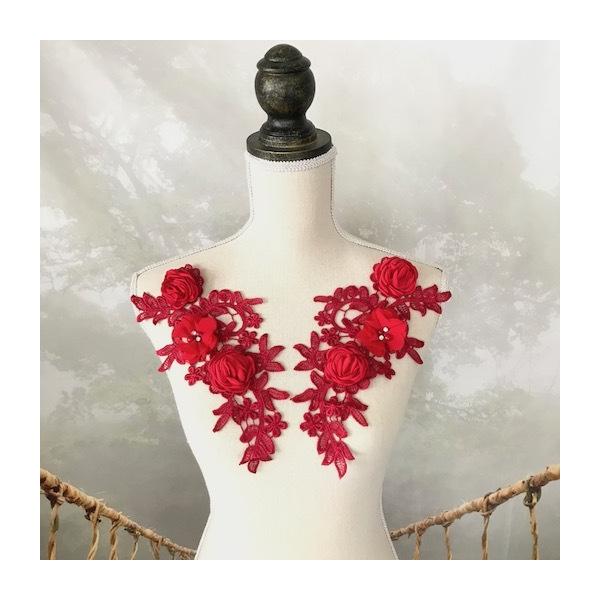 ストーン付き立体的なお花のモチーフセットです。新体操、社交ダンス、バトントワリング、レオタード、ベリーダンス、フィギュアスケート、バレエ衣装、ドレス、ステージ衣装、ハンドメイド材料などにお使いいただけます。サイズ：H25cm W14cmカラ...