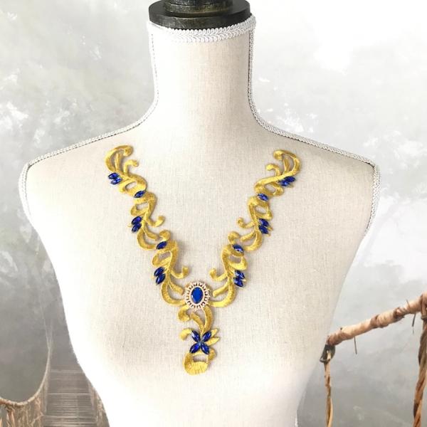 ゴールド アップリケ ネックライン モチーフ 衣装 刺繍ワッペン レオタードモチーフ アイロンワッペン アイロン接着 アップリケワッペン モチーフ 装飾 バトンモチーフ バレエ衣装 舞台衣装 ステージ衣装 ダンス衣装 社交ダンス フィギア衣装