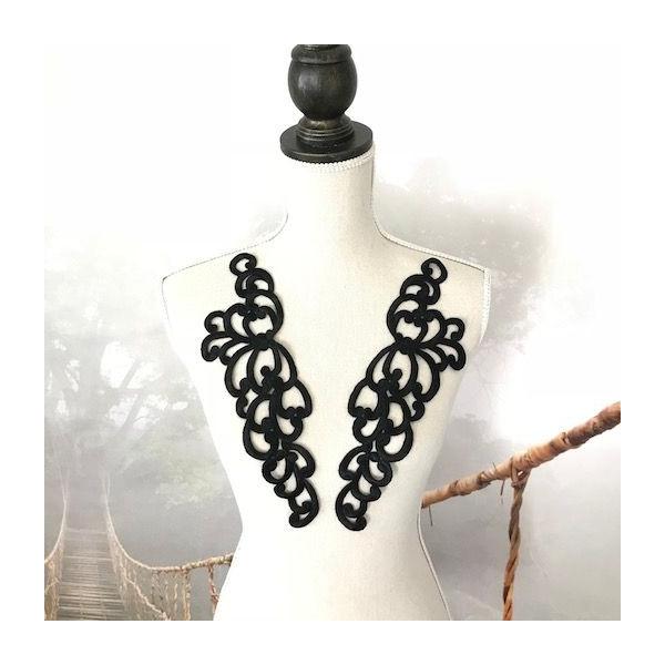 エレガントな大きめのモチーフセットになります。新体操、社交ダンス、バトントワリング、レオタード、ベリーダンス、フィギュアスケート、バレエ、ドレスなどに縫い付けるだけでワンポイントアクセントとして個性的な仕上がりになります。サイズ：H31cm...