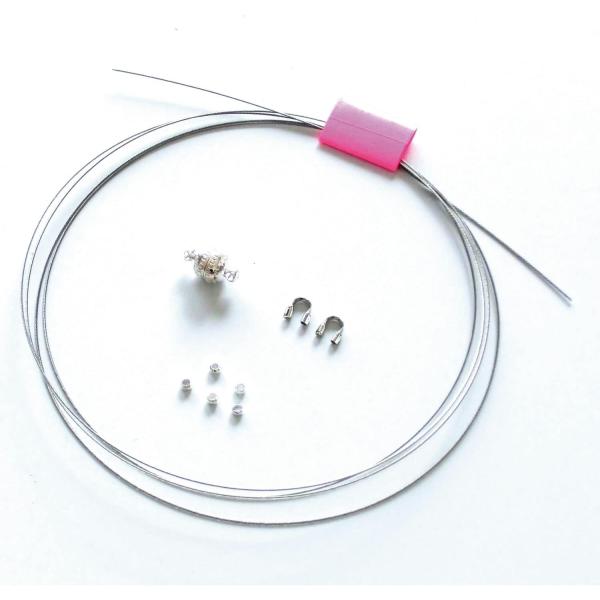 【発売日：2017年10月22日】ネックレスやブレスレットをはじめて作る方にお勧めです。ワイヤーと金具がセットになっているので、ワイヤーネックレスやワイヤーブレスレットを作る方にオススメのキットとなっています。お好きな天然石・パワーストーン...