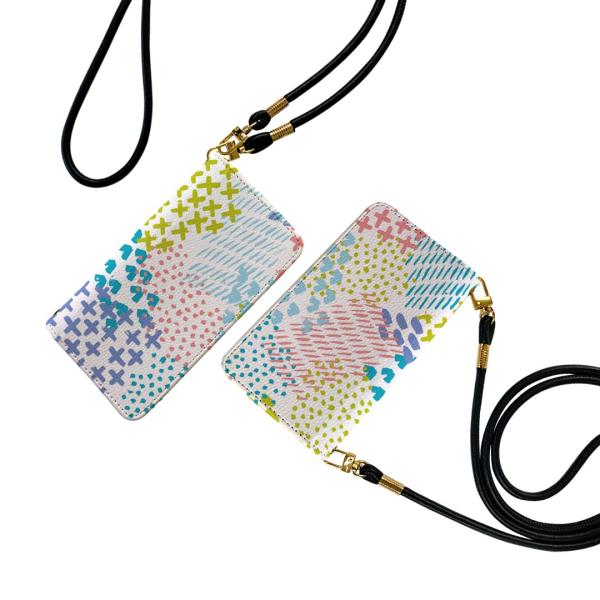 シームレスな全面デザインが映える手帳型スマホケース。内側は落ち着いたオフホワイトで上品に、外側は手触りの良い高品質PUレザー（人工革）を使用し、毎日の持ち歩きにもぴったりです。端末を固定するインナーケースは丈夫なポリカーボネート素材で、擦り...