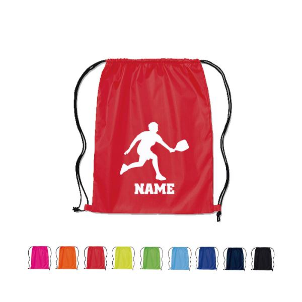 名入れランドリーバッグとは？ポリエステルのナップサック（リュックサック）。職業別のシルエットにお名前が入れられるので、部活のチーム名や学校名を入れたり、同好会などの名称を入れたりとさまざまな使い方が考えられ、とても人気の高い商品です。