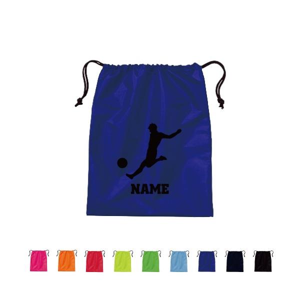 名入れシューズバッグとは？巾着タイプのポリエステルバッグ。室内履きや外履きの専用シューズなどを入れるのに最適なバッグです。スポーツ別のシルエットにお名前が入れられるので、運動部などの部活のチーム名や学校名を入れたり、同好会などの名称を入れた...
