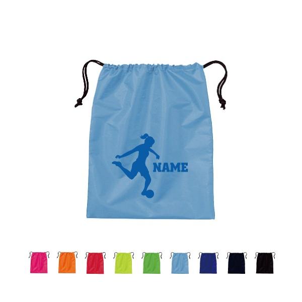名入れシューズバッグとは？巾着タイプのポリエステルバッグ。室内履きや外履きの専用シューズなどを入れるのに最適なバッグです。スポーツ別のシルエットにお名前が入れられるので、運動部などの部活のチーム名や学校名を入れたり、同好会などの名称を入れた...
