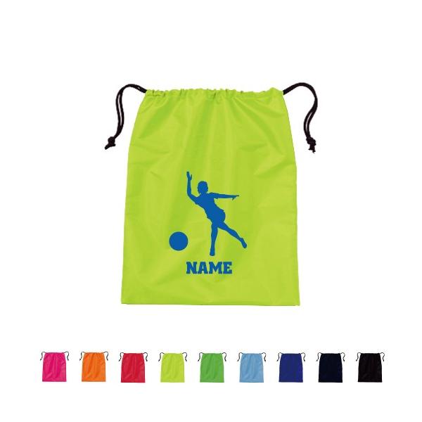 名入れシューズバッグとは？巾着タイプのポリエステルバッグ。室内履きや外履きの専用シューズなどを入れるのに最適なバッグです。スポーツ別のシルエットにお名前が入れられるので、運動部などの部活のチーム名や学校名を入れたり、同好会などの名称を入れた...