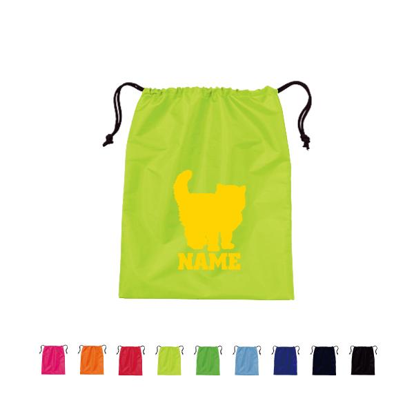 名入れシューズバッグとは？巾着タイプのポリエステルバッグ。室内履きや外履きの専用シューズなどを入れるのに最適なバッグです。シルエットデザインにお名前が入れられるので、部活のチーム名や学校名を入れたり、同好会などの名称を入れたりとさまざまな使...