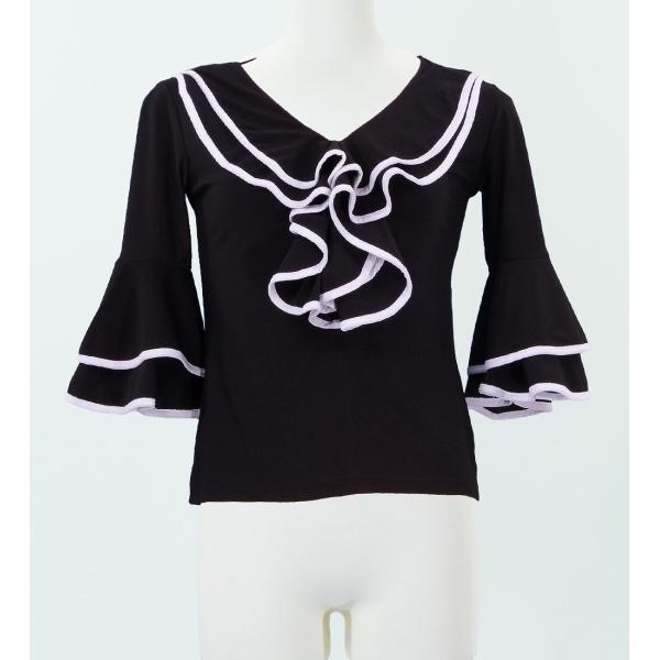 当店おすすめのフラメンコブラウスはファルダとの相性も◎とてもお求め安い価格です。身丈：55cm適応ヌード寸法：バスト79cm〜90.5cm／ ウエスト59.5〜70.5cm素材：ポリエステル100%※生産ロットによって仕様変更がある場合がご...