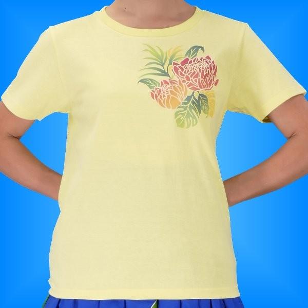 フロントにトーチジンジャーをデザインした華やかなフラTシャツです。すっきり見えてパウスカートにも合わせやすいのが特徴です。※プリント部分のアイロンはご遠慮ください。身丈：59cm適応ヌード寸法：バスト77〜83cm／ ウエスト75〜81cm...