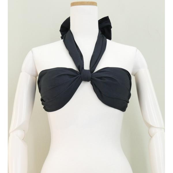 結び方アレンジ次第で着回しが楽しめるブラトップです。背面はシャーリング加工で伸縮性があります。ブラパッドポケット付き。（パッドは付属しておりません。） ※生産ロットによって仕様変更がある場合がございますのでご了承ください。 ※入荷時期によっ...