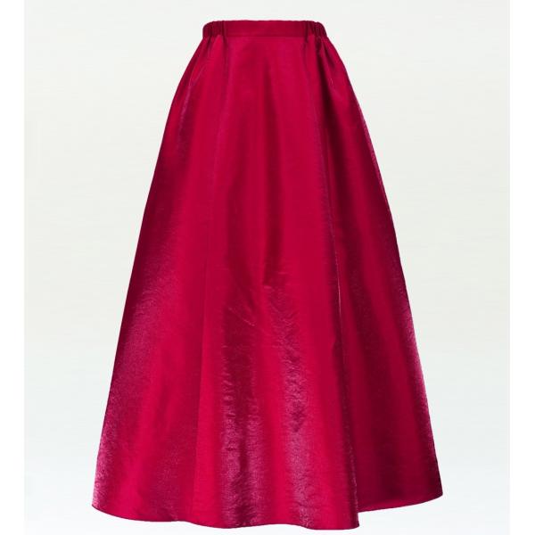 シンプルなシルエットの、シャンタン生地ロングスカート。上品な光沢感のあるシャンタン生地を使用し、ステージ上で美しく輝く一枚です。ハリのある生地ですが、とても軽くふわっとした綺麗なシルエットです。とてもシンプルなので、色々なトップスと組み合わ...