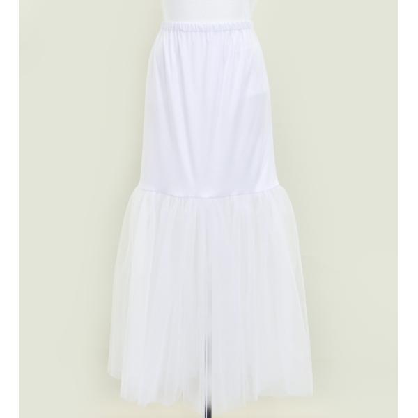 マーメイドロングドレス、スカート等の下に着用するパニエです。履くだけで簡単に足元をボリュームアップでき、エレガントなマーメイドスタイルになります。静電気防止にも◎ストレッチニットとソフトチュールで仕上げました。柔らかな生地をたっぷり使用した...