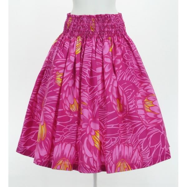 ハワイより直輸入のT/C ポリコットンハワイアンファブリックを高品質な自社工場で縫製。身長の高めの方には78cm丈をご用意。(柄の出方は異なる場合がございます。)  スカート丈：78cm（ゴム入れ前80cm）適応ヌード寸法：ウエスト59〜8...