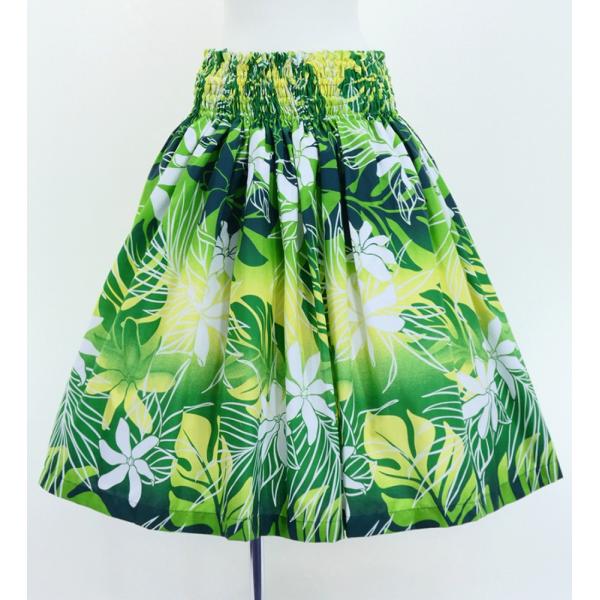 フラダンス パウスカート シングル78cm丈 グリーン 2966ハワイより直輸入のT/C ポリコットンハワイアンファブリックを高品質な国内自社工場で縫製。身長の高めの方には78cm丈をご用意。(柄の出方は異なる場合がございます。)スカート丈...