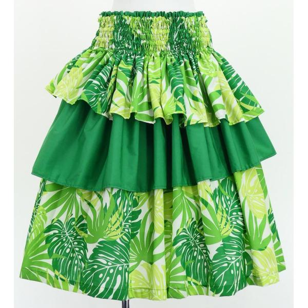 フラダンス 斜め3段フリルパウスカート 73cm丈 グリーン 3231ハワイより直輸入のT/C ポリコットンハワイアンファブリックを自社工場で縫製。 73cm丈パウスカートです。(柄の出方は異なる場合がございます。)無地とモンステラリーフ柄...