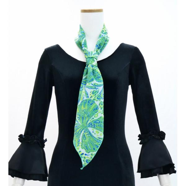 フラメンコ ボウタイ バタフライペイズリー グリーン B-13emikaオリジナルプリントのコシボ生地を使用したボウタイです。結ぶだけでガラッと雰囲気を変えてくれます。（柄の出方は異なる場合がございます。）※ドレスは別売りです。サイズ：14...