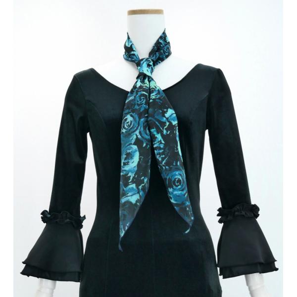 フラメンコ ボウタイ ローズ ブルー B-18emikaオリジナルプリントのコシボ生地を使用したボウタイです。結ぶだけでガラッと雰囲気を変えてくれます。（柄の出方は異なる場合がございます。）※ドレスは別売りです。サイズ：144cm（長さ）×...